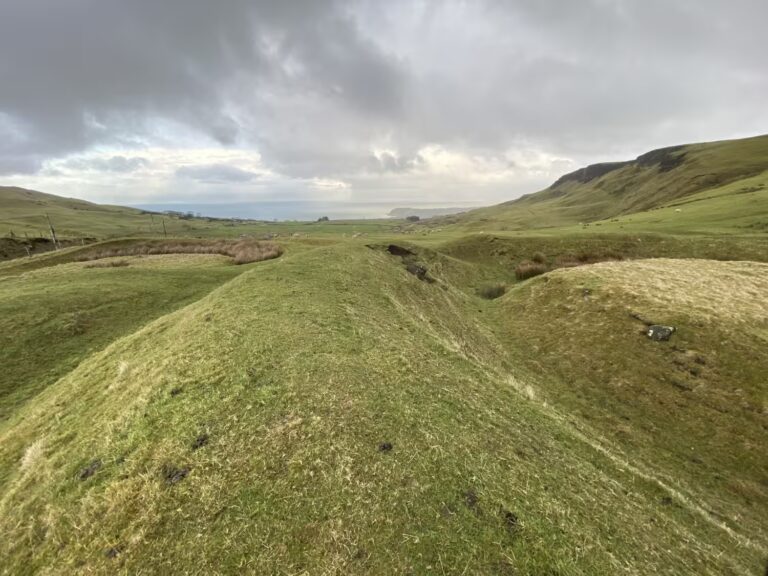 Barrows of Ireland: Mapping Ireland's Prehistoric Burial Mounds